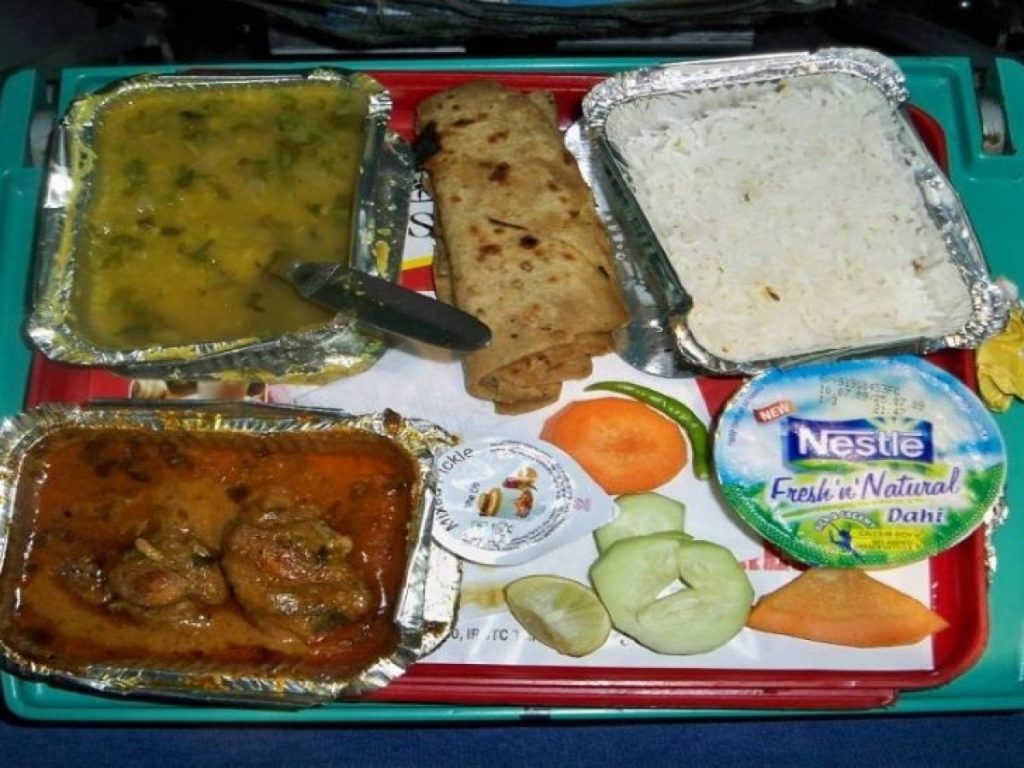 Indian Railways! Now you will be able to book food directly from Vendor ...